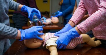 Step-by-Step Guide to Performing CPR on Infants